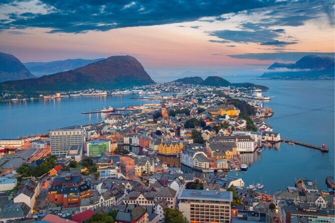 Alesund Port, Airport & City Private Transfer - What Makes This Transfer Stand Out?