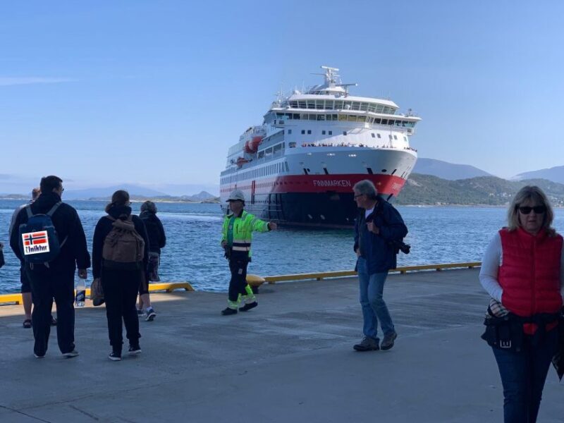 Alesund Private Sightseeing Tour on foot and by car - A Closer Look at the Tour Experience