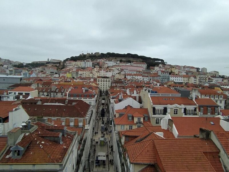 Alfama Tour : Lisbon Old Town sightseeing with tuk tuk - Analyzing the Value
