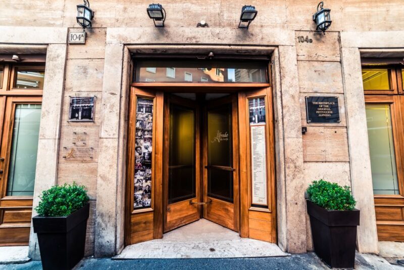 Alfredo alla Scrofa Restaurant in Rome: Eat Like a Star - Key Points