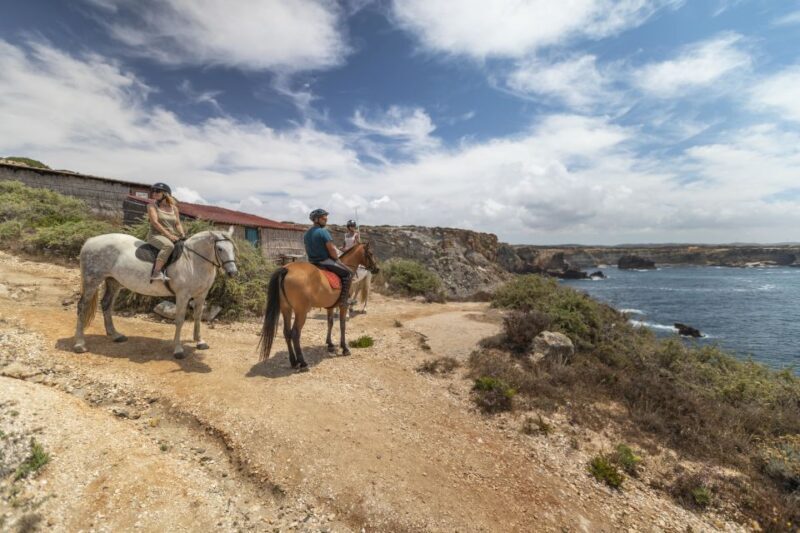 Algarve: 1-Hour Carrapateira Horseback Riding Tour - The Sum Up