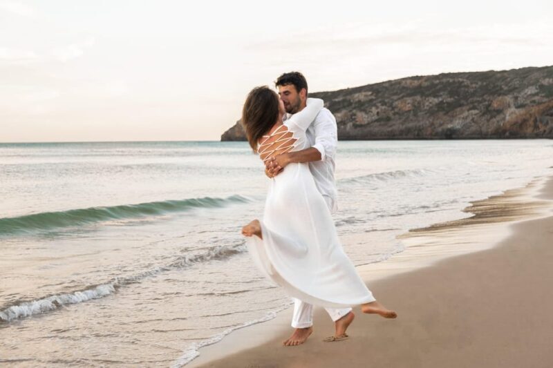 Algarve: 1 hour Couple & Family Photoshoot - Key Points