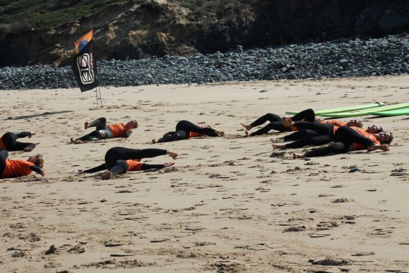 Algarve: Small Group Surf Lesson with Instructor - Key Points