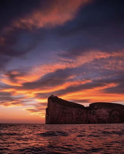 Alghero: boat tour with aperitif at sunset in Porto Conte - Who Will Love This Experience?