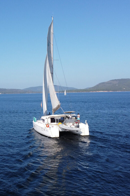 Alghero catamaran sunset tour Alghero - Practical Details