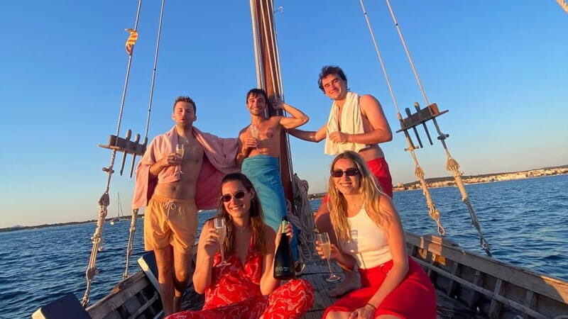Alghero: sunset sailing tour with aperitif - Alghero: Sunset Sailing Tour with Aperitif – A Perfect Sardinian Evening