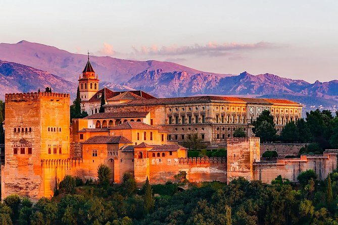 Alhambra and Generalife Skip-the-Line Ticket with Guide - Key Points