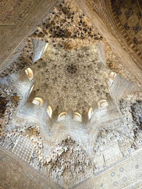 Alhambra and Nasrid Palaces Guided Tour with Tickets - Final Thoughts: Is This Tour Right for You?