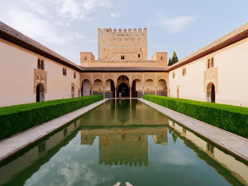 Alhambra Guided Tour with Nasrid Palaces & Gardens - The Sum Up