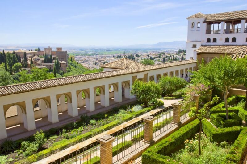 Alhambra, Nasrid Palaces and Albaicin Tour - Who Will Love This Tour?