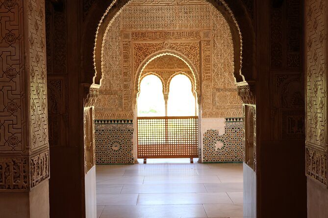 Alhambra Private Tour with tickets - FAQs