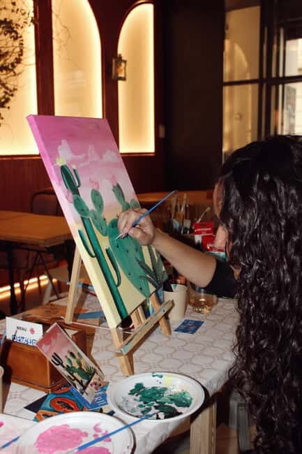 Alicante: Art Party - Paint, Sip & Fun - Why This Art Party Is a Great Fit