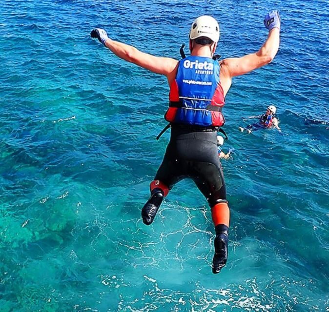 Alicante: Coasteering Adventure on Torres de la Villajoyosa - What Makes This Coasteering Tour Stand Out?