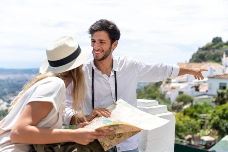 Alicante: Express Walk with a Local in 60 minutes - The Experience in Detail
