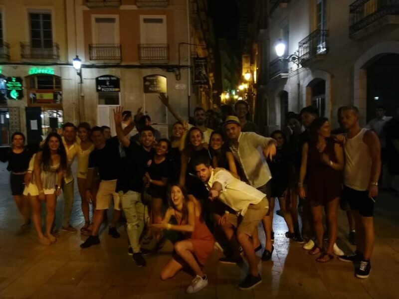 Alicante: Guided Pub Crawl with Shots and Beer - Practical Details and What It Means for Your Night