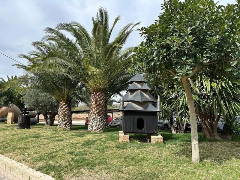 Alicante: Old Winery Tour & Wine Tasting including transfer - FAQs