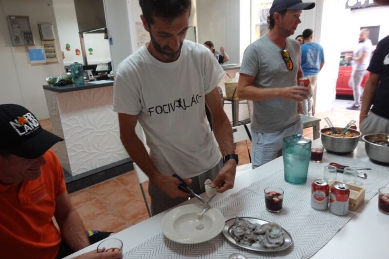 Alicante: Paella and Sangría Workshop with Market Visit - FAQs