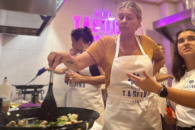 Alicante Paella Cooking Class, Tapas, Drinks and Marketplace - An In-Depth Look at the Alicante Paella Experience