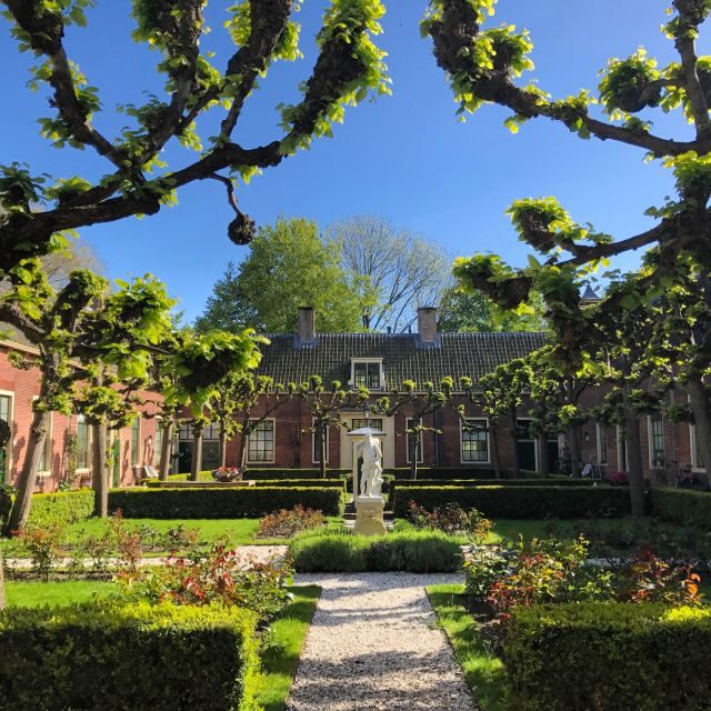 Alkmaar: Small Group City Walking Tour *English* - Authentic Local Perspective and Personal Experiences