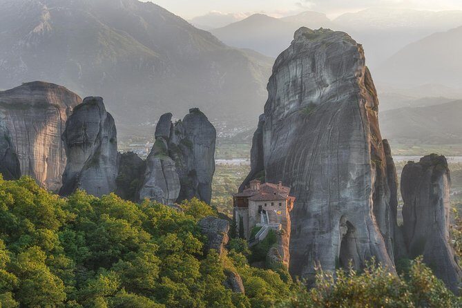All Day Private Meteora Photo Tour - Exploring the All Day Private Meteora Photo Tour: A Comprehensive Review
