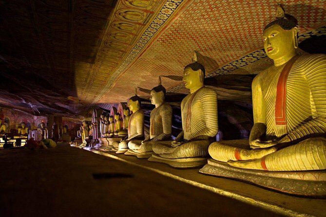 All Inclusive 4-Day Tour to Kandy,Nuwara Eliya,Sigiri Dambulla&Polonnaruwa - The Realities of the Experience