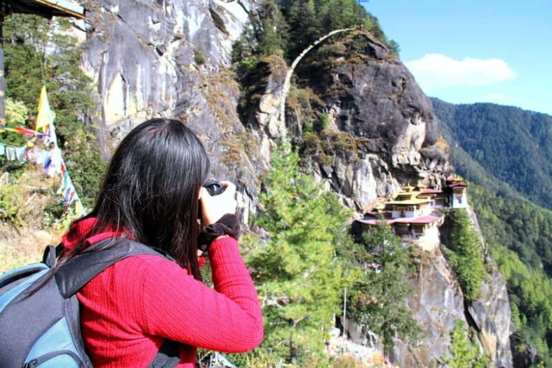 All inclusive 4 days Bhutan Tour: Thimphu & Paro - Key Points