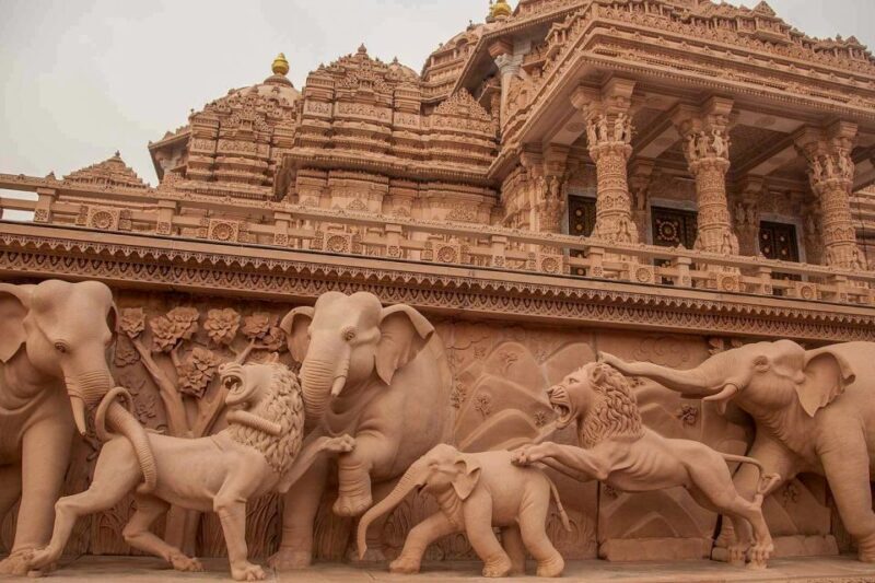 All Inclusive Akshardham Temple Tour with Light & Water Show - Authentic Insights from Fellow Travelers