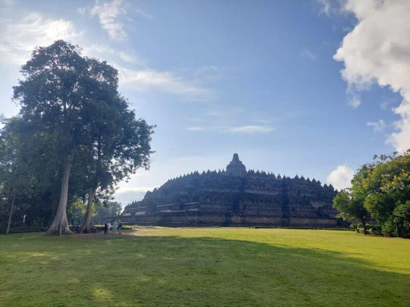 All-inclusive Borobudur Sunrise & Prambanan Temple Tour - An In-Depth Look at the Tour Experience
