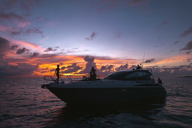 All Inclusive Cancun: Coast & Fun 4 hrs Luxury Yacht 50' Cranchi - Frequently Asked Questions