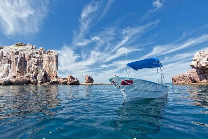 All-Inclusive catamaran Espiritu Santo Island Tour from Los Cabos - The Journey Begins with Comfort and Convenience