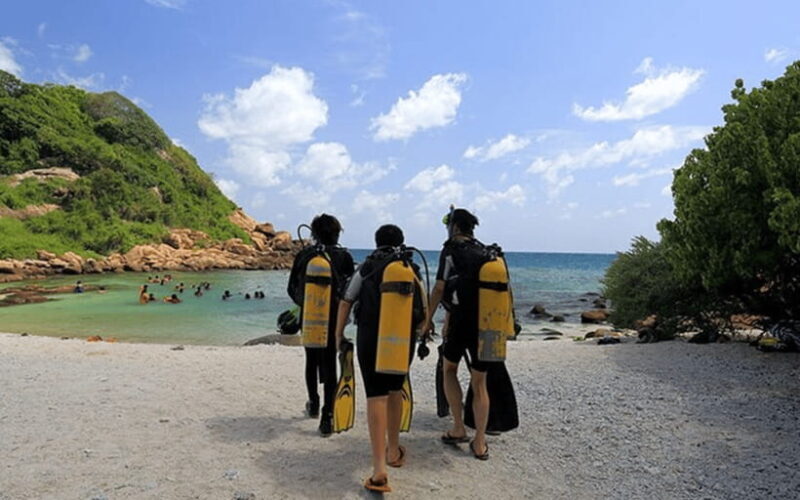 All inclusive Day Tour to Trincomalee from Sigiriya - An Authentic Taste of Trincomalee in a Day