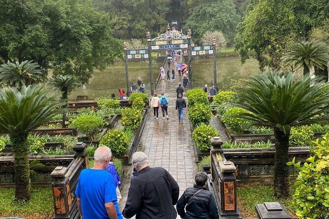 All Inclusive Deluxe Hue City Group Tour - Max 12 pax - Who Should Consider This Tour?