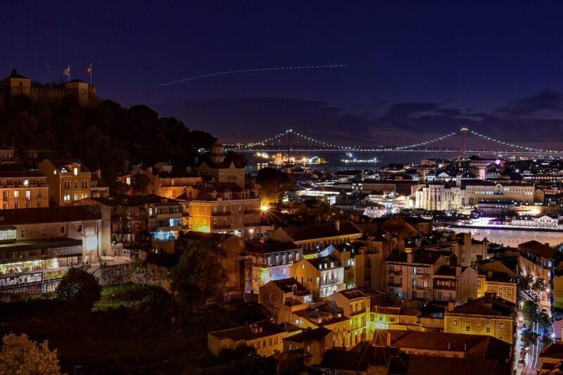 All-inclusive Fado Tour: Show & Dinner. Lisbon at Night - What Makes This Tour Stand Out