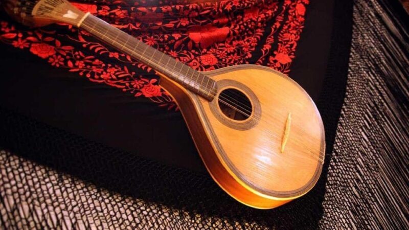 All-inclusive Fado Tour: Show & Dinner. Lisbon at Night - FAQs