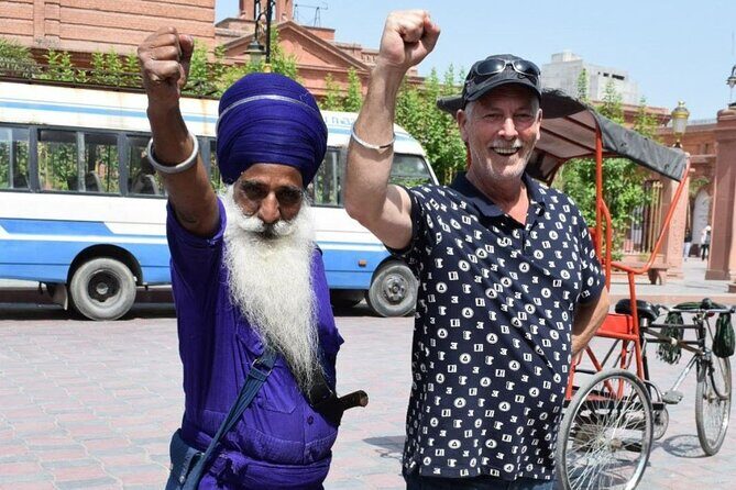 All Inclusive Full Day Old and New Delhi Tour with Entrance - FAQs