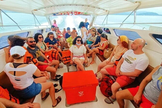 All Inclusive Full-Day Tour Phi Phi Islands from Phuket - The Speedboat Journey: A Thrilling Ride
