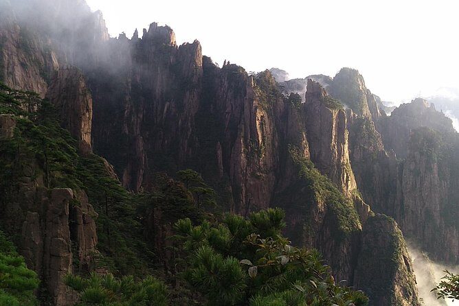 All inclusive Huangshan summit&Hongcun village 1 day private tour - Key Points