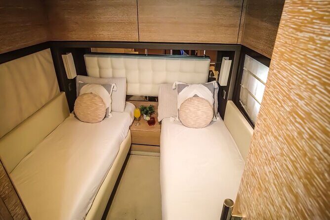 ALL INCLUSIVE Luxury 70 ft. Azimut Yacht in Cabo San Lucas - An In-Depth Look at this Cabo Yacht Experience
