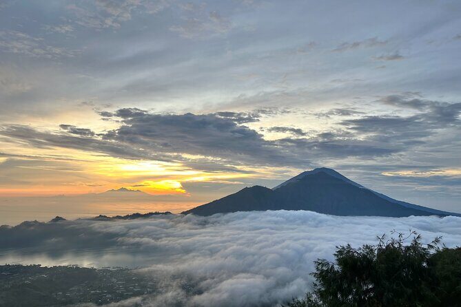 All inclusive Mount Batur Trekking with Hot Spring tour - Key Points