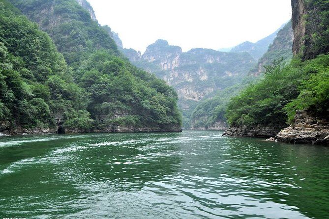 All-inclusive Private Day Tour to Longqingxia Gorge and Badaling Great Wall - Practical Details and Tips