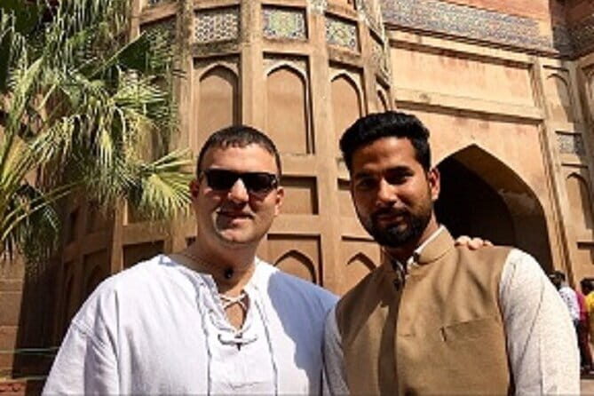 All Inclusive Private Day Tour to Taj Mahal from Delhi by Car - Agra Fort: Stepping Back in Time