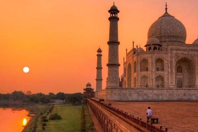All Inclusive Private Taj Mahal Sunrise Tour with Agra Fort Visit - The Experience: A Closer Look at the Tour Itinerary