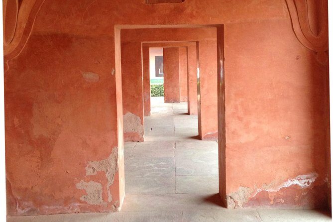 All Inclusive Private Tour of Tajmahal, Agra Fort and Baby Taj From New Delhi - An In-Depth Look at the Tour