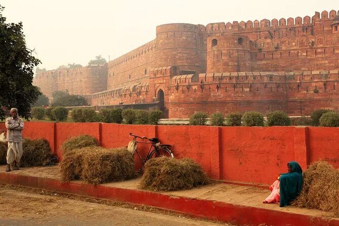 All Inclusive Private Tour to Agra from Delhi, Including Taj Mahal and Agra Fort - The Jewel in the Crown: Itmad-ud-Daula (Baby Taj)