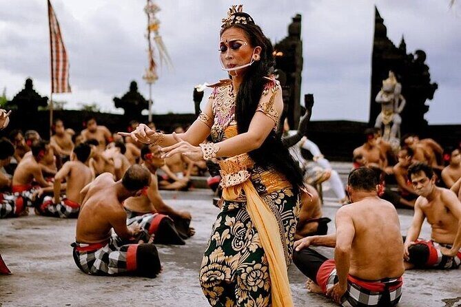 All Inclusive Private Uluwatu Sunset Tour with Kecak Dance Show - FAQs