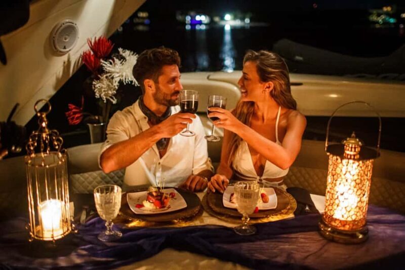 All-Inclusive Romantic Dinner Aboard a Luxurious Yacht - Practical Tips