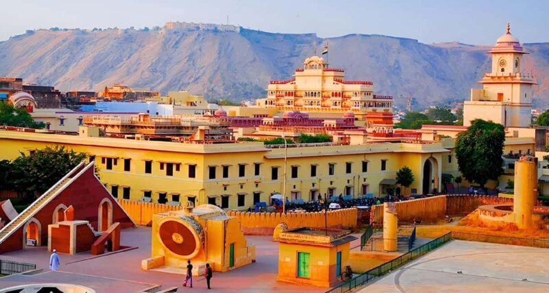 All Inclusive Same Day Jaipur City Tour By Train From Delhi - Key Points