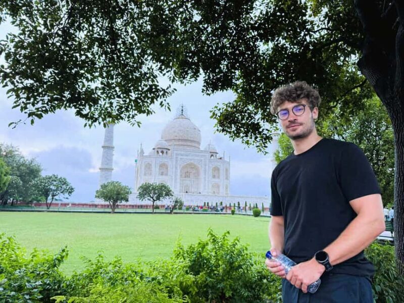 All-Inclusive Sunrise Taj Mahal, Agra Fort & Baby Taj Tour - Local Cuisine and Comfortable Transport