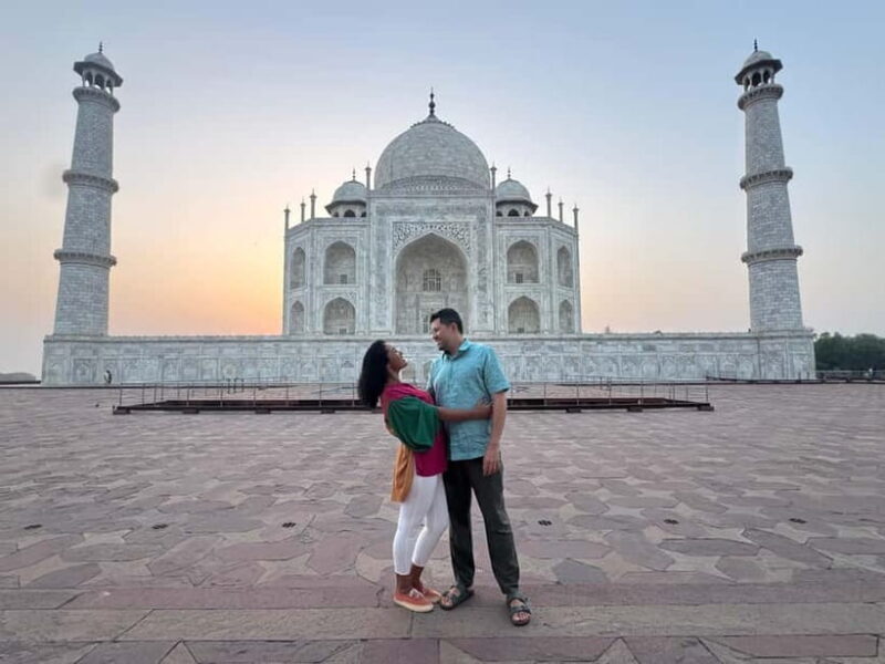 All Inclusive Taj Mahal & Agra Fort Tour From New Delhi - Key Points