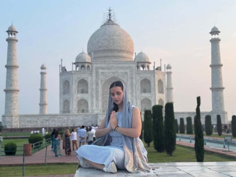 All Inclusive Taj Mahal & Agra Fort Tour From New Delhi - Exploring Agra Fort